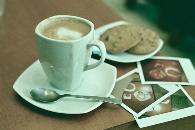 Memory cafes provide a welcoming place for those with dementia ...